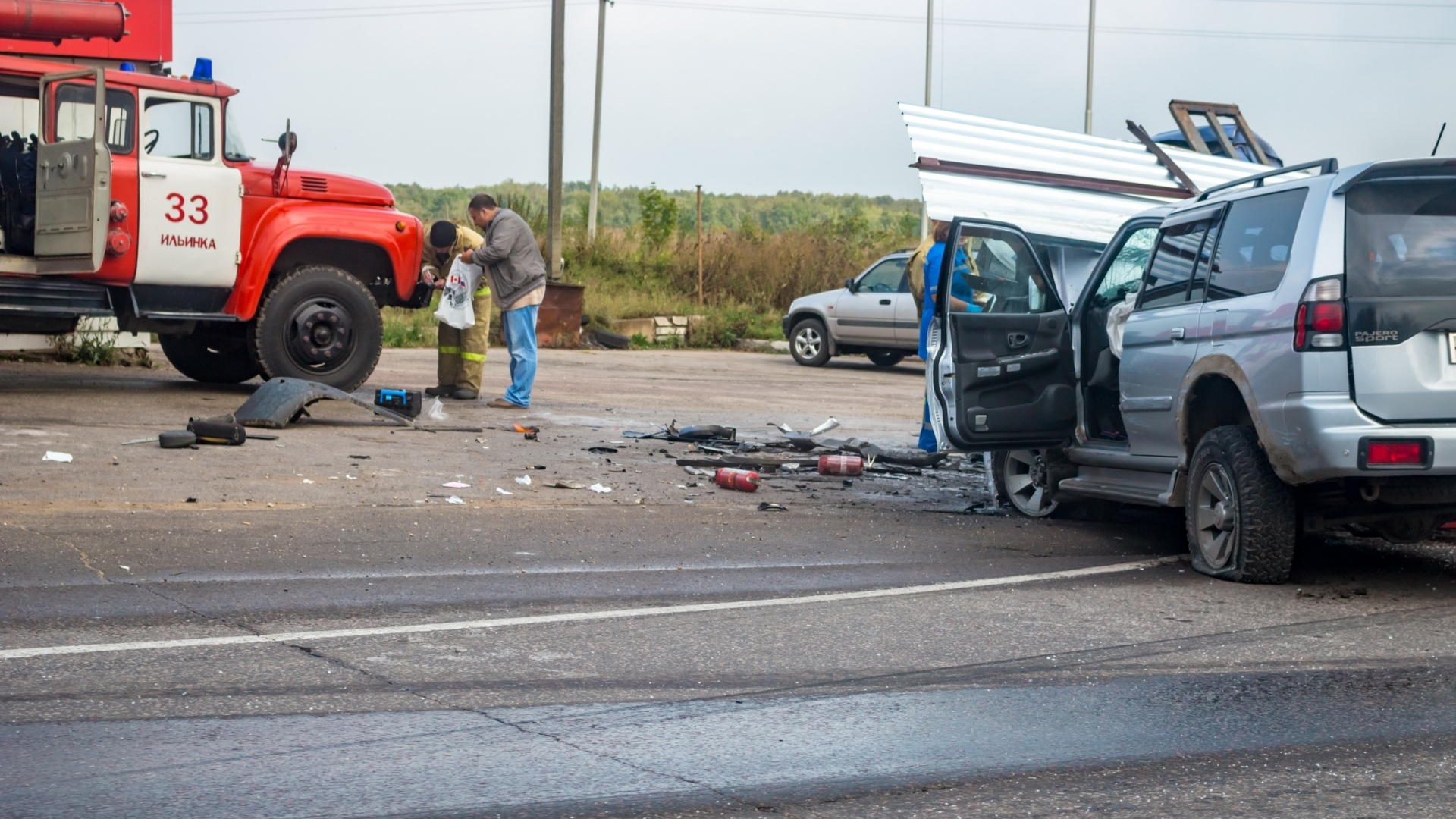 Steps to Take Immediately After an 18-Wheeler Accident in Houston ...